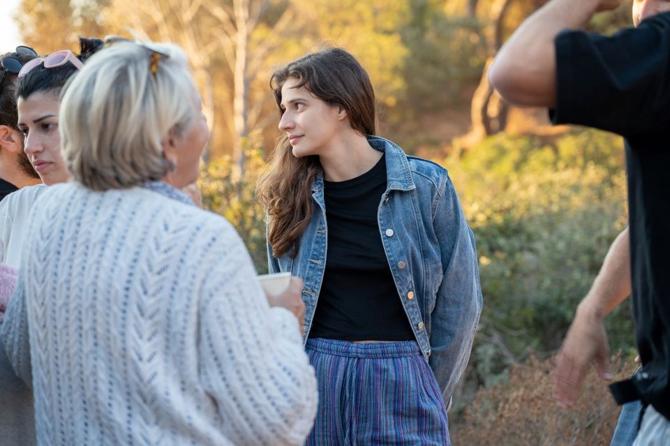 Hotel ΕΛVIRA: Η νέα κωμική σειρά του Mega με πρωταγωνιστή τον Μιχάλη Λεβεντογιάννη -Όλες οι ...